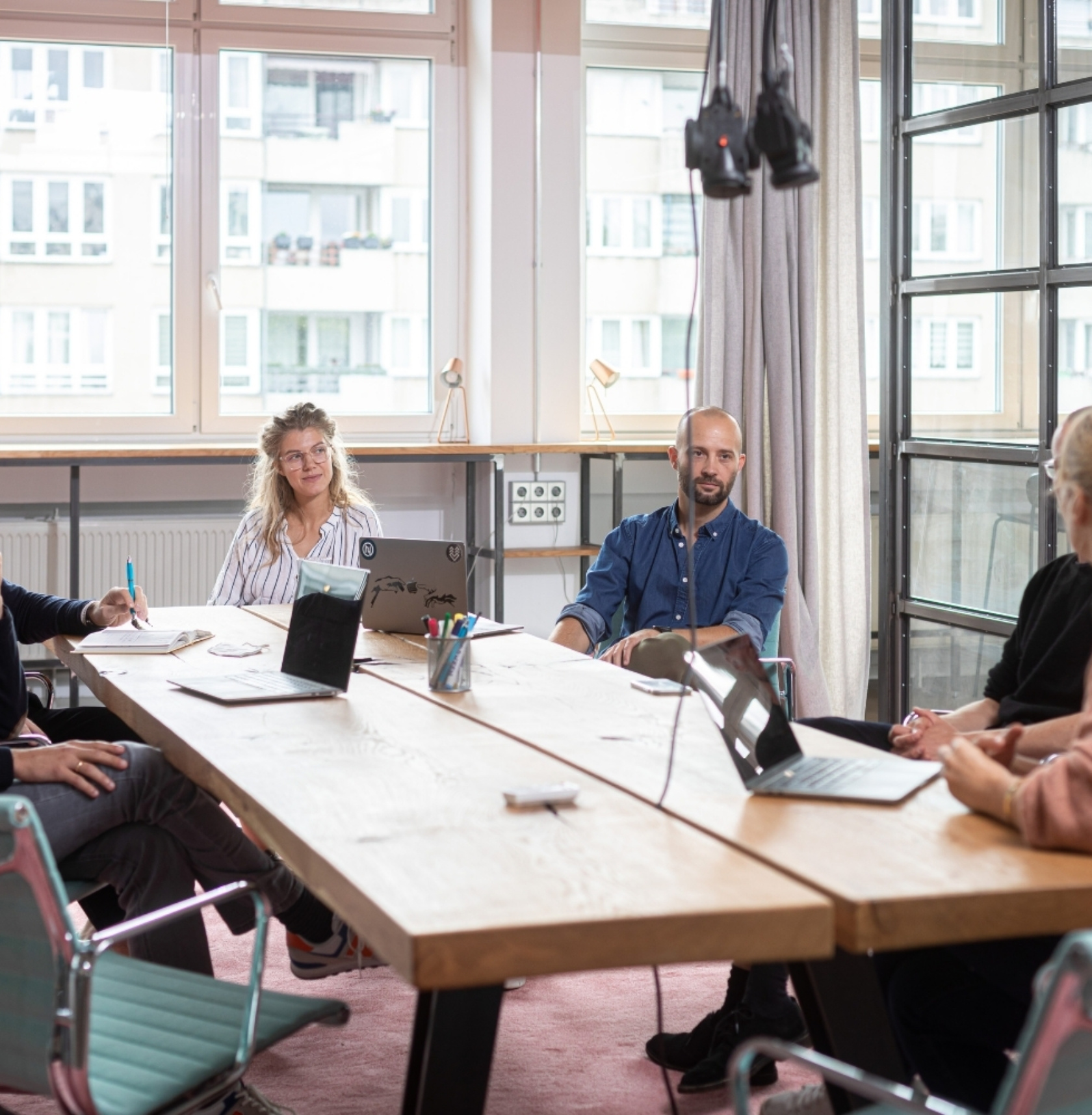 hy - the Axel Springer Consulting Group