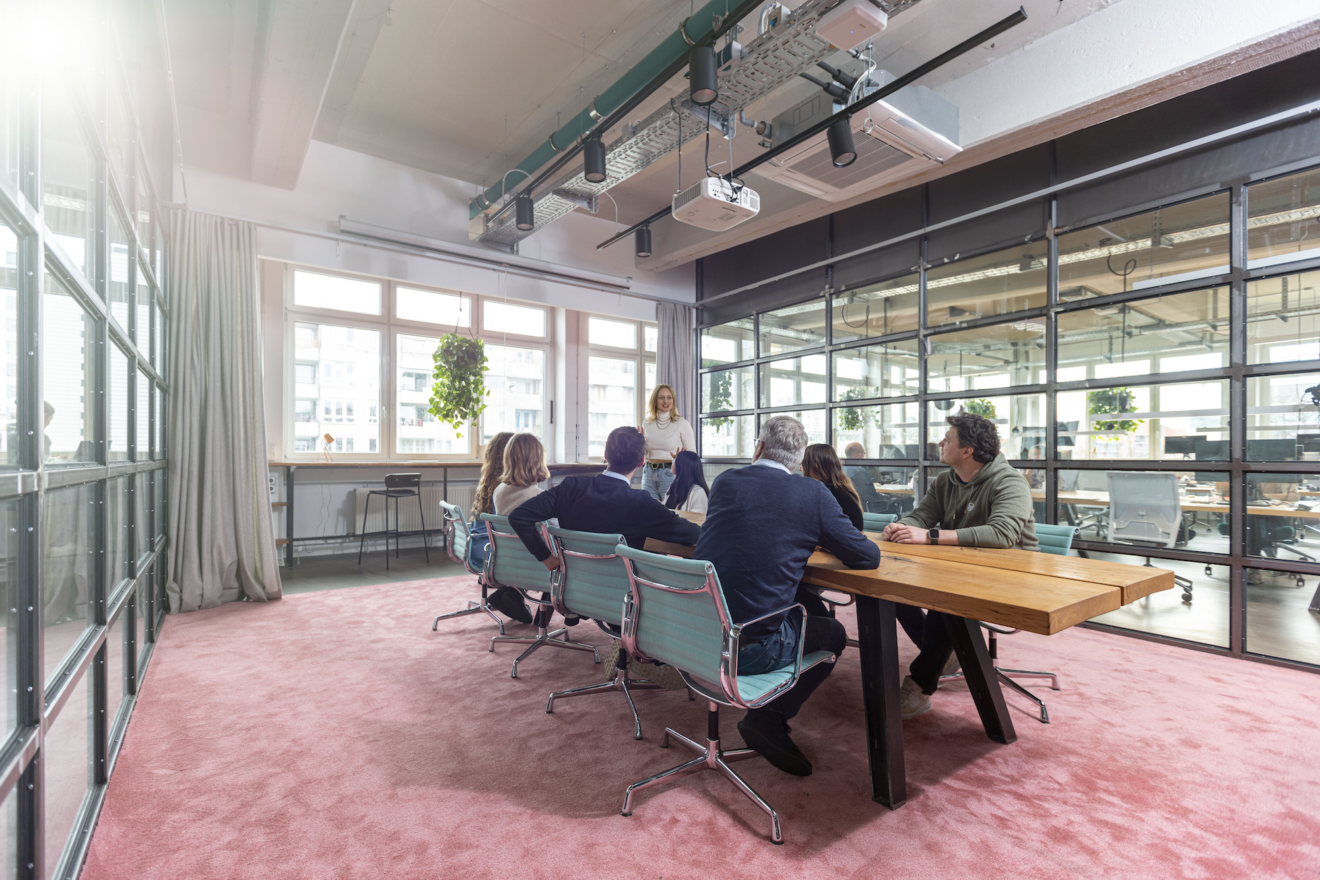 hy - the Axel Springer Consulting Group